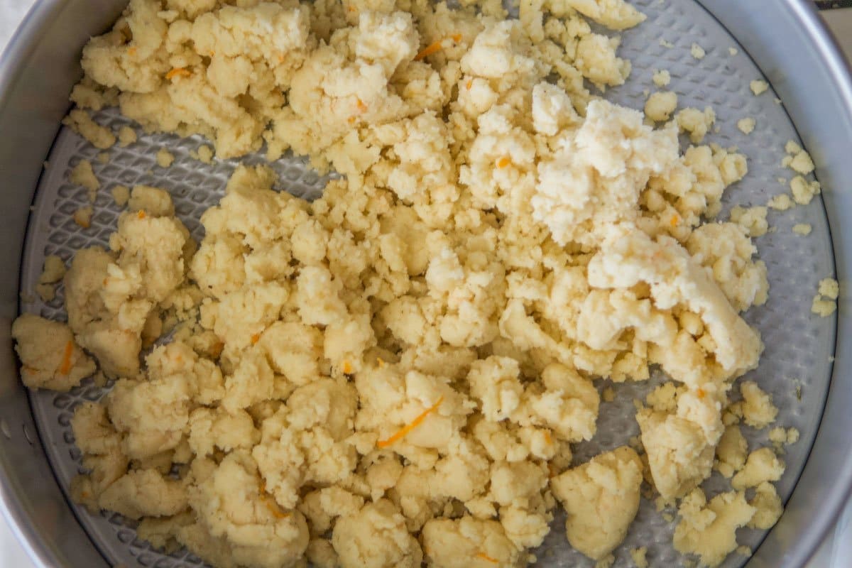 Loquat Cheesecake and Other Loquat Recipes | Hilda's Kitchen Blog