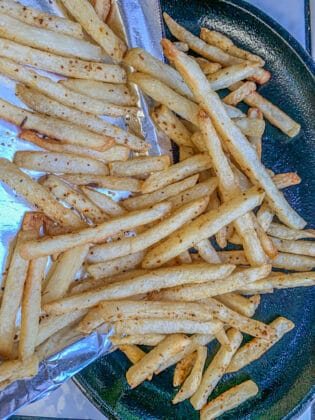 Carne Asada Fries (A San Diego Original) | Hilda's Kitchen Blog