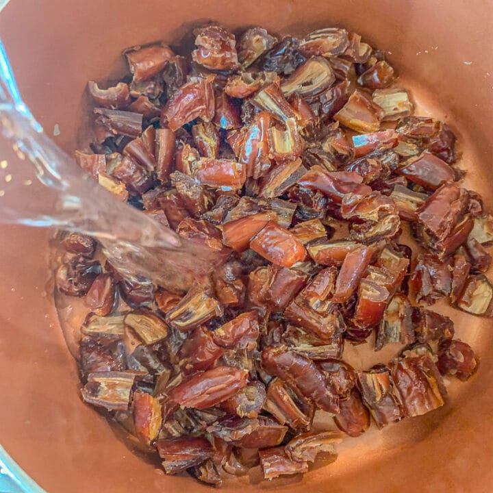 Easy Date Syrup (Molasses) Recipe | Hilda's Kitchen Blog