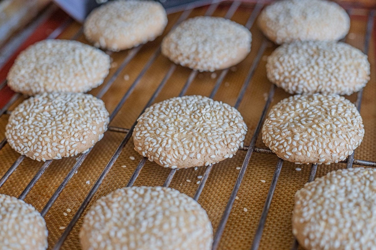 Simsim/Sesame Cookies (Baksum) | Hilda's Kitchen Blog