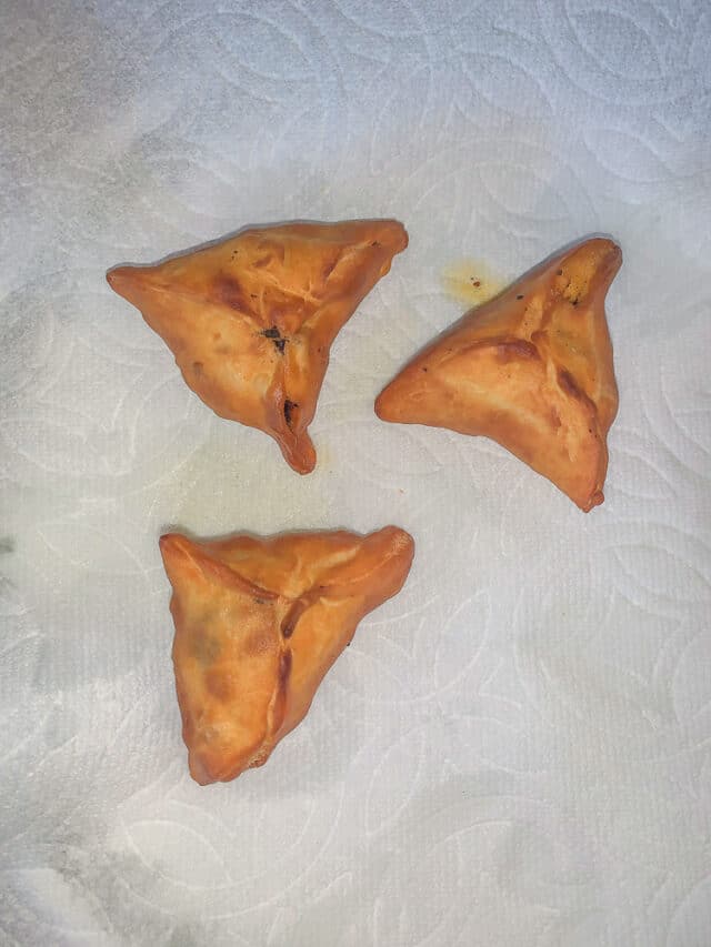 Sambousek (Lebanese Meat-Filled Savory Pies) | Hilda's Kitchen Blog