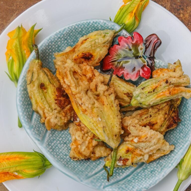 Kabak Mücveri (Turkish Zucchini Fritters) | Hilda's Kitchen Blog