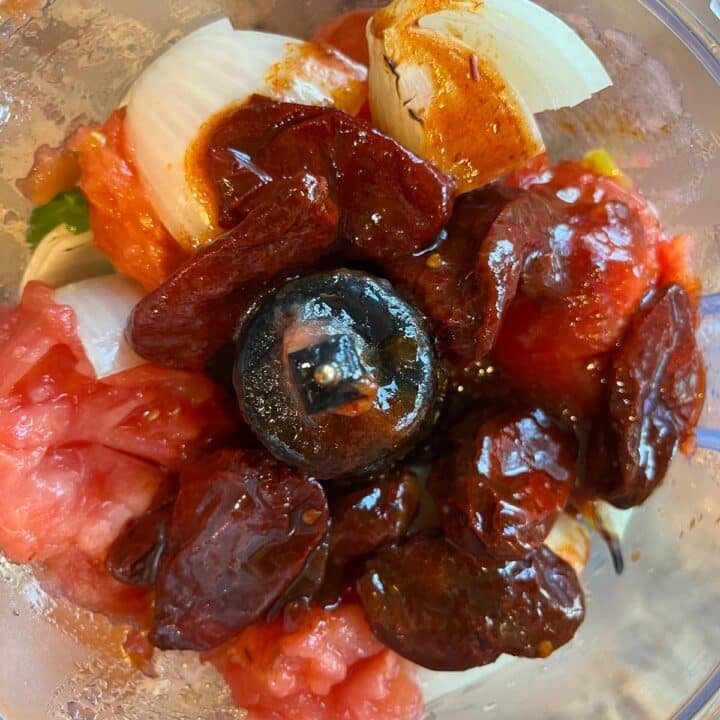 How To Make and Can Salsa | Hilda's Kitchen Blog