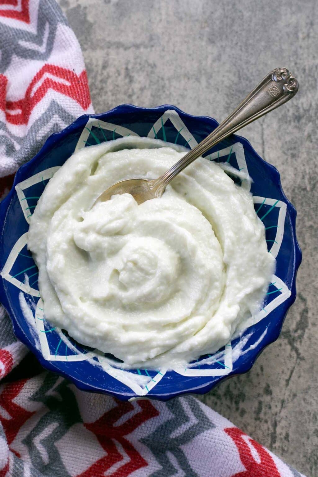 Toum (Lebanese Garlic Sauce) | Hilda's Kitchen Blog