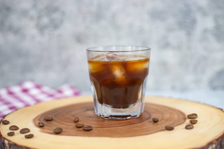 How To Make An Iced Americano | Hilda's Kitchen Blog