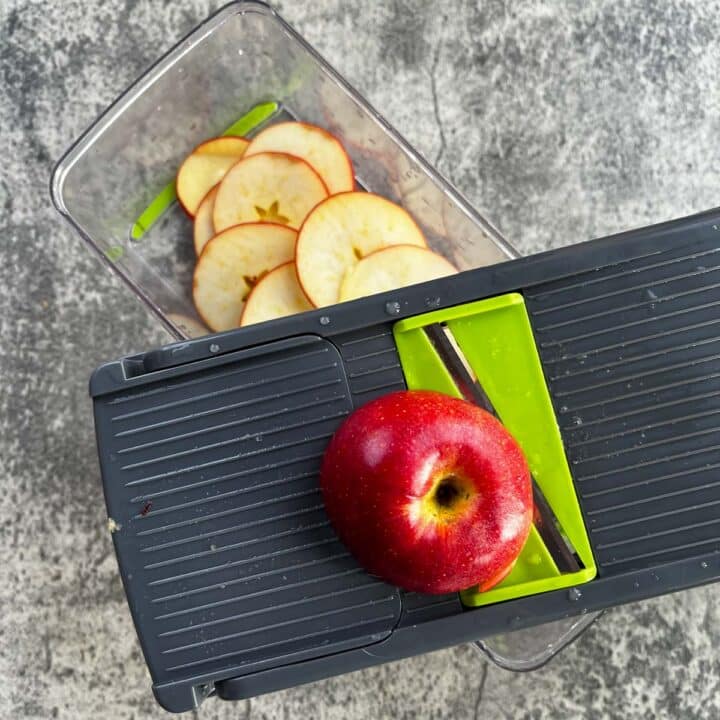 How to Freeze Dry Apples | Hilda's Kitchen Blog