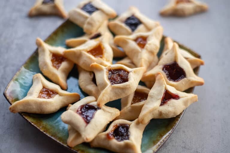 Jewish Hamantaschen Cookies | Hilda's Kitchen Blog