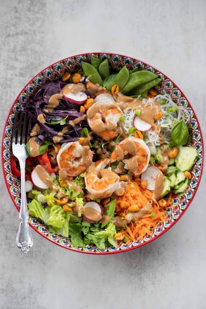 Easy Spring Roll Salad | Hilda's Kitchen Blog